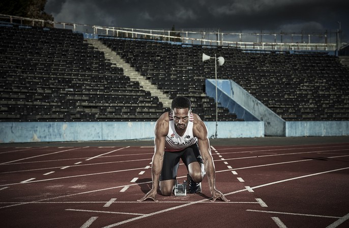 Monday - News - Simon Derviller · Aidan Syers