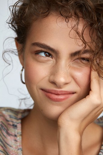 Monday - News - Jenn Collins · Bianca Rojas