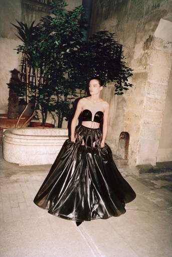 Artistry - PHOTOGRAPHY - Ronan Gallagher - ALAÏA