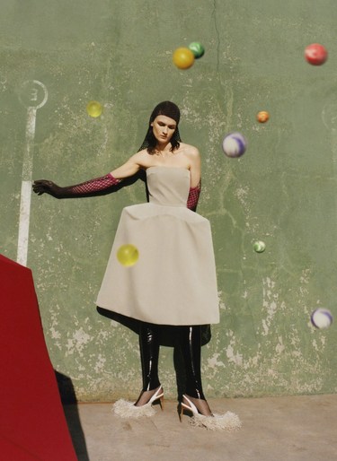 Artistry - PHOTOGRAPHY - Ronan Gallagher - REVUE