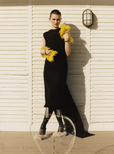 Artistry - PHOTOGRAPHY - Ronan Gallagher - REVUE