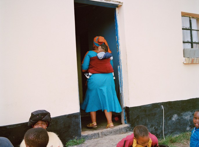 Artistry - PHOTOGRAPHY - Ronan Gallagher - FAMILY PORTRAIT MAGAZINE