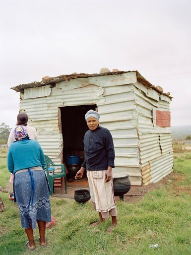 Artistry - PHOTOGRAPHY - Ronan Gallagher - FAMILY PORTRAIT MAGAZINE