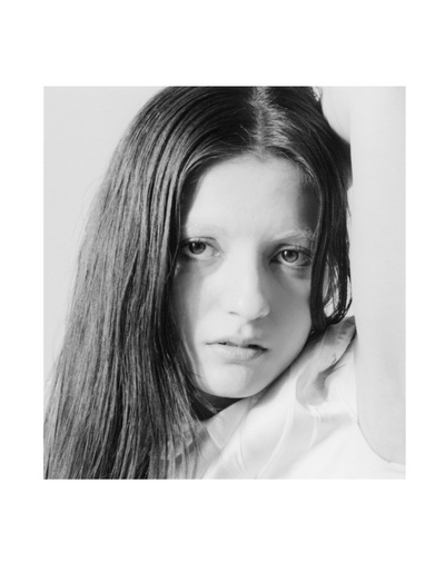 Artistry - PHOTOGRAPHY - Danielle Neu - PULL BACK DOLLY