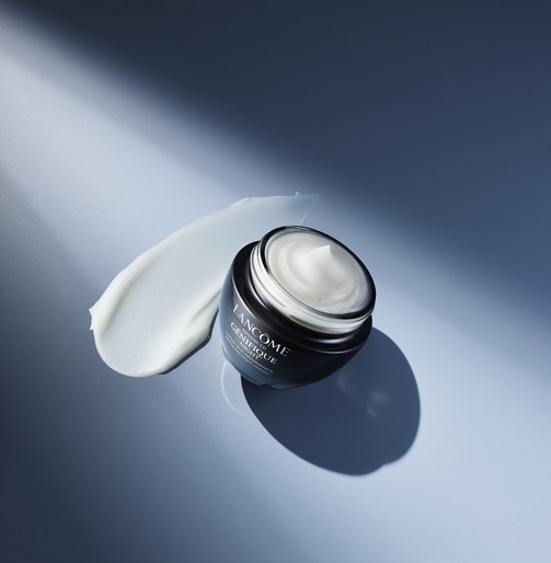 Judy Casey - Soft Goods Stylists - Liz Serwin - Beauty + Textures