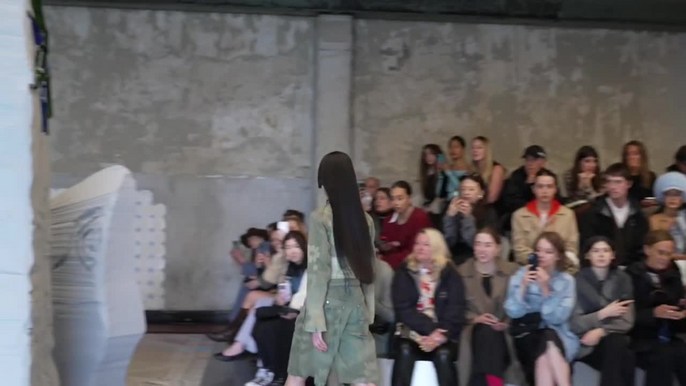 Parent - News - ERIC CHRISTISON choreographs & consults for PAOLINA ...