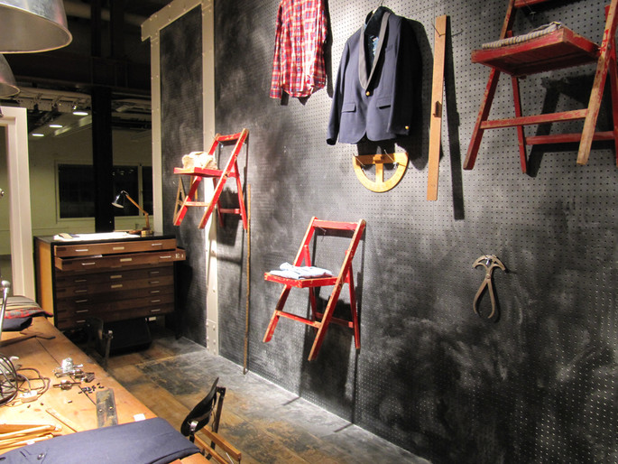 Andy Hillman - Set Designer - Streeters