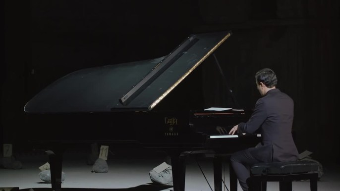 Matt Mulhall - Hair Stylist - Streeters