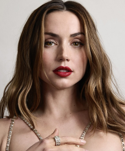 The Visionaries - Photographers - Billie Scheepers - Celebrity Portraits